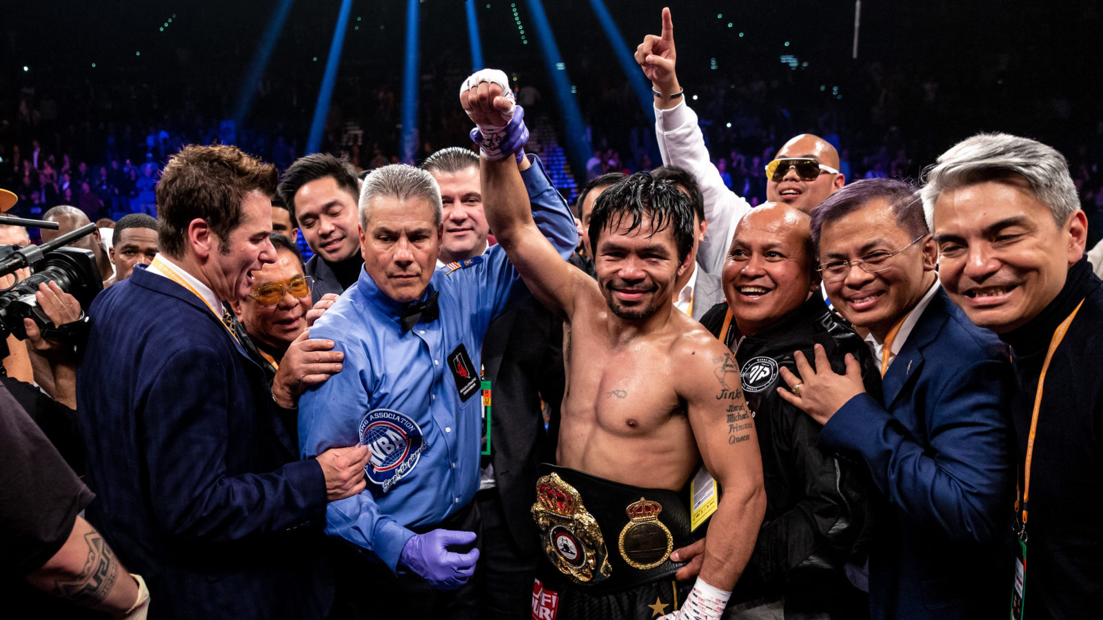 Pacquiao vs Thurman: Justine Fortune backs Pacquiao in Match Against ...