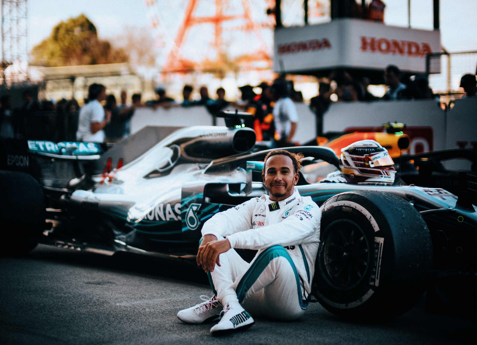 Lewis Hamilton's Net Worth Gets Boost Through Instagram Posts Rather ...