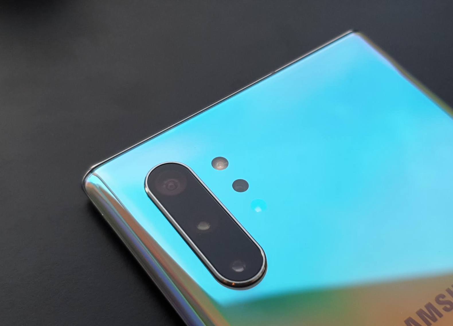 Galaxy Note 10 vs Galaxy Note 9 Comparison: Should You Upgrade or Stay ...