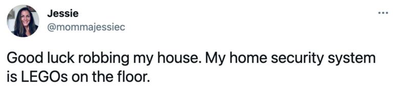 25+ Funniest and Realest tweets from Moms about Motherhood