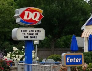 15+ Signs That Prove Laughter Is The Best Advertising