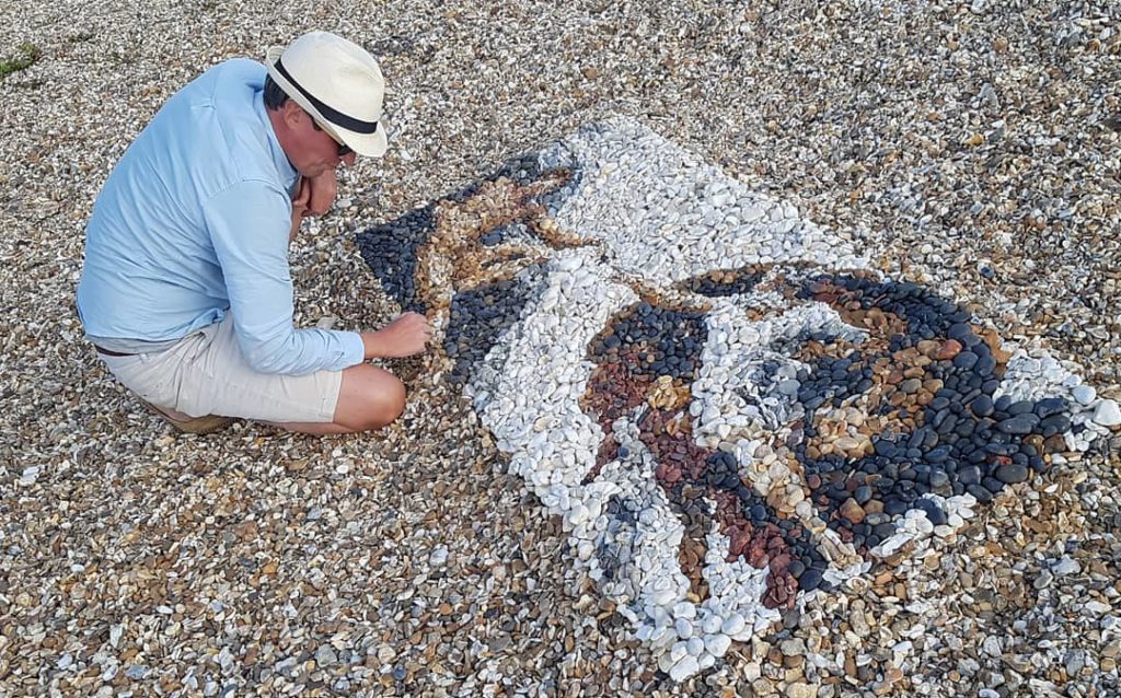 Artist Justin Bateman Creates Stunning Mosaics Made from the Pebbles He ...