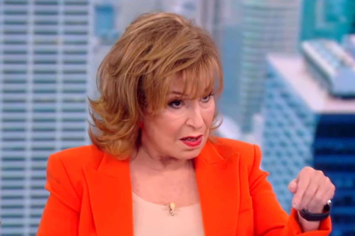 Joy Behar Flips At "The View" Producer Brian Teta During Dr Oz Segment