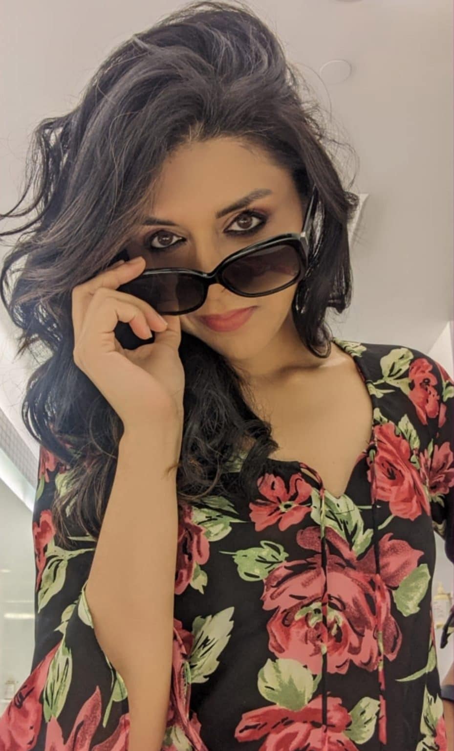 Sonali Chandra, 35, Claims That Men Ghost Her When They Find Out She's ...