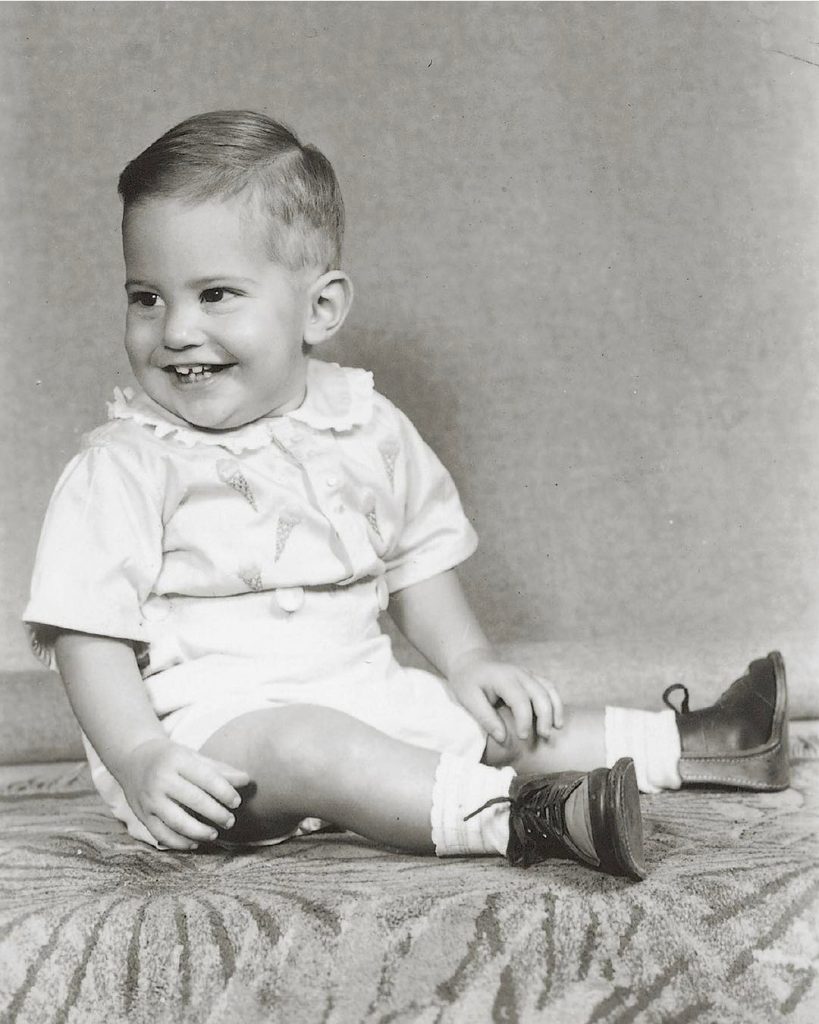 Story of Caitlyn Jenner, Who Fathered 6 Kids and Made the Transition to ...