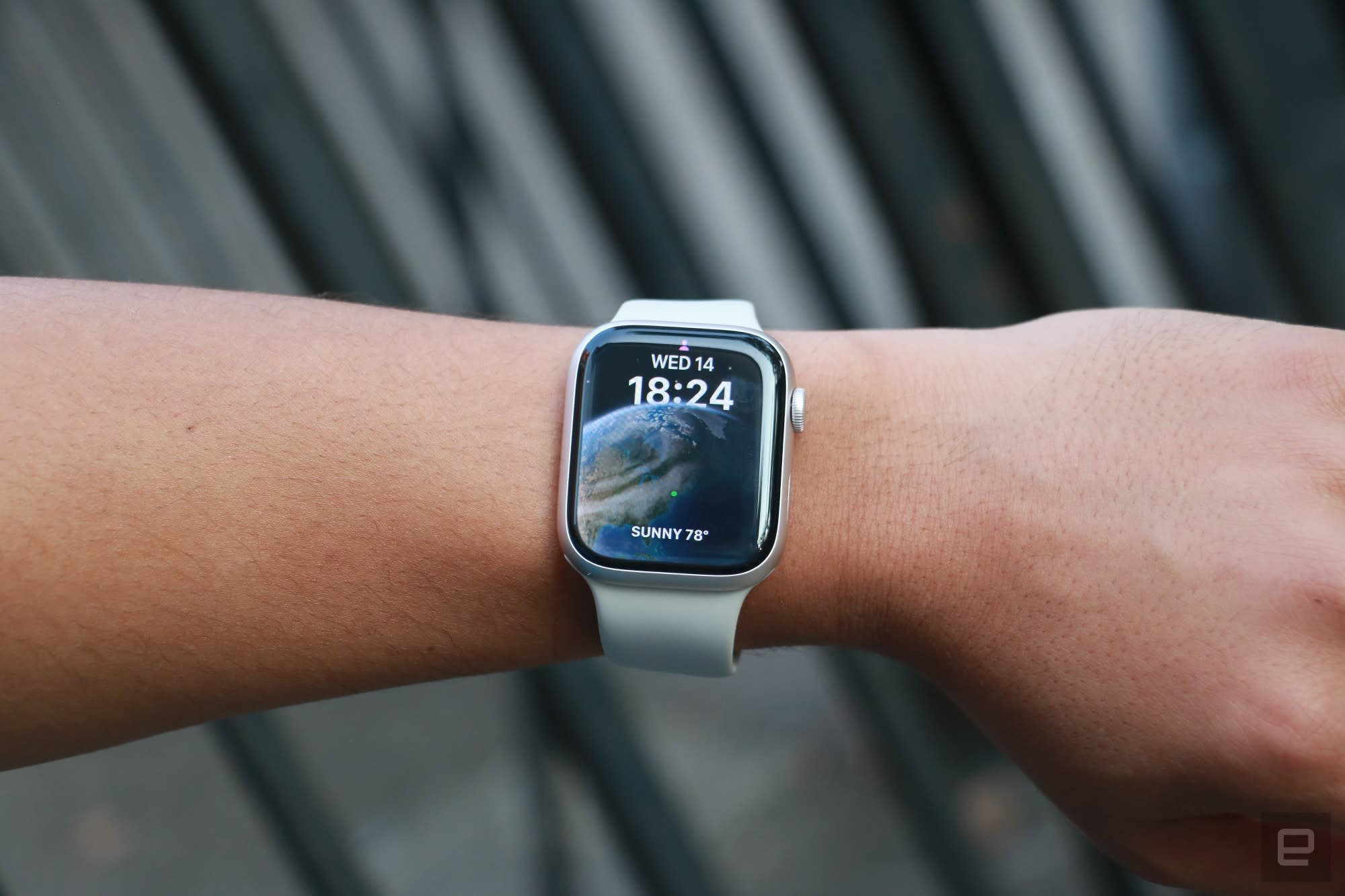 Is your Apple Watch Real? Here's How to Spot a Fake Apple Watch [VIDEO ...