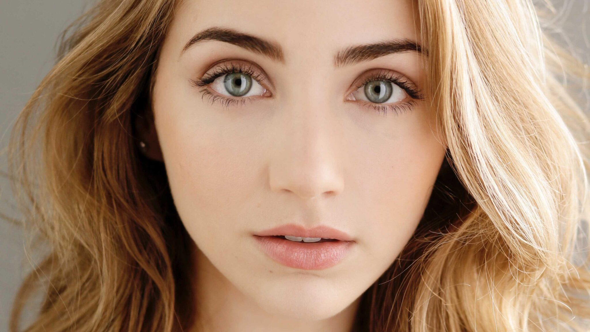 Netflix’s One Piece Live-Action Nami Actress Emily Rudd Surprisingly ...