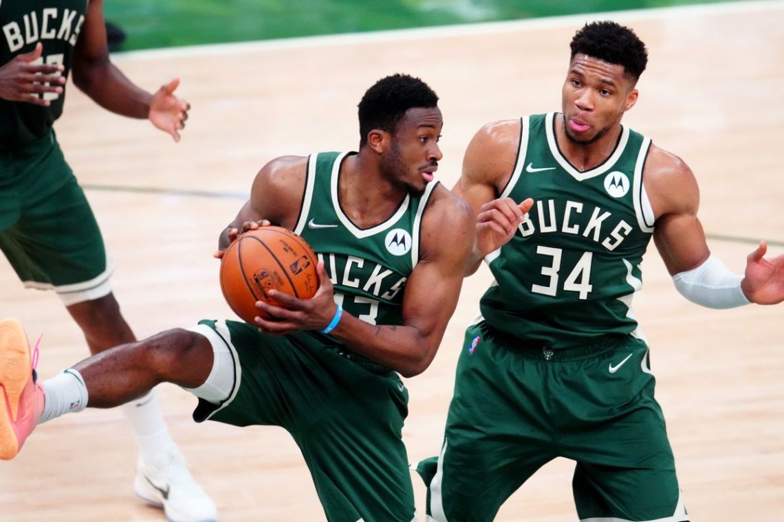 NBA News: Milwaukee Bucks Star Thanasis Antetokounmpo Will Hang Up His ...