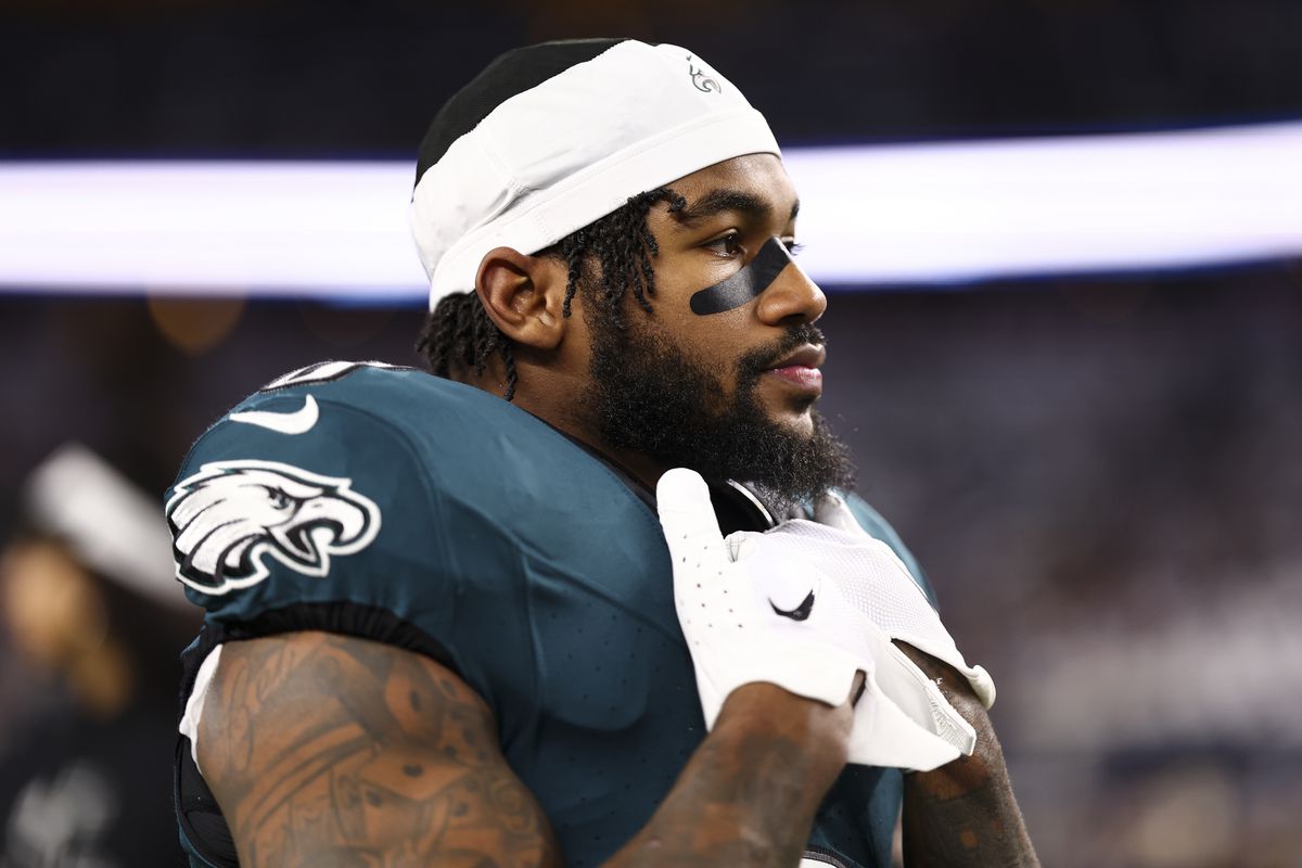 NFL News: D'Andre Swift's $24,000,000 Deal With Chicago Bears, Caleb ...