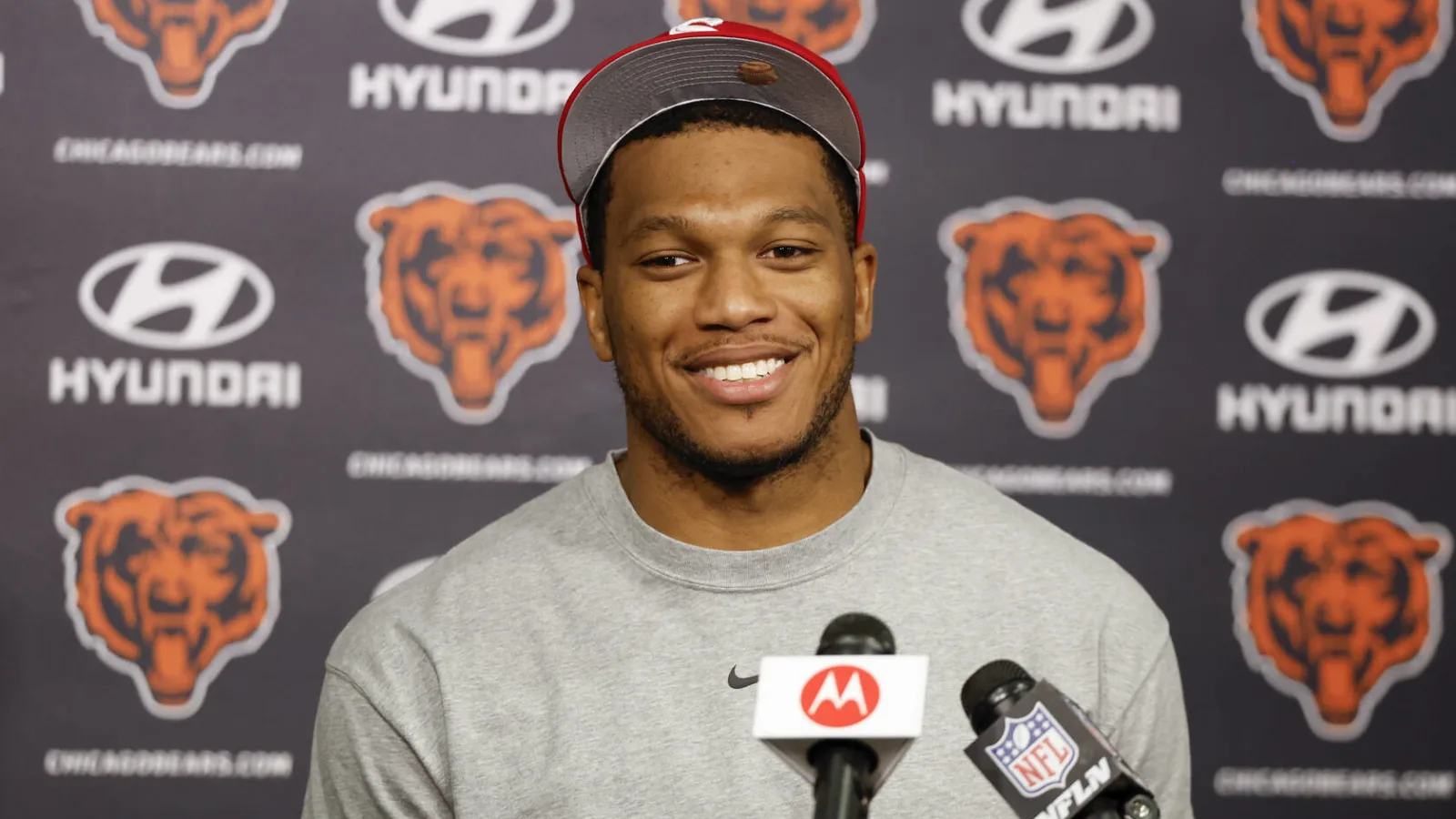 NFL News: How Does Chicago Bears' D.J. Moore See His Role Evolving With ...