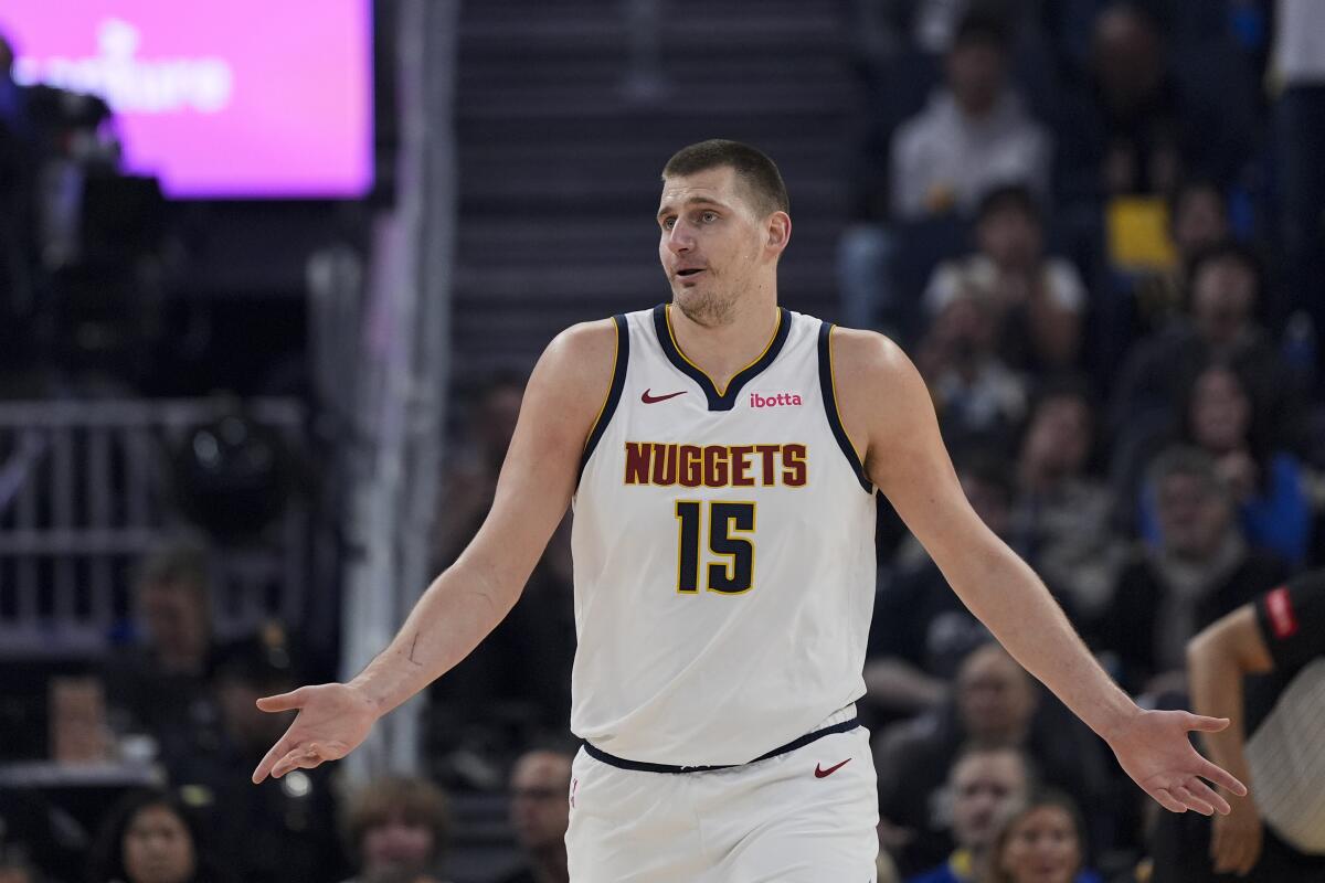Nikola Jokics Brilliant Display Sets Denver Nuggets Closer To Western