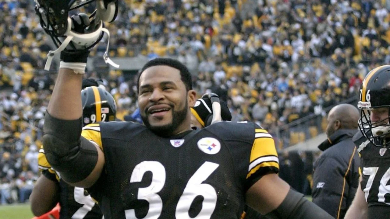 NFL News: Pittsburg Steelers' Quarterback Competition Heats Up, Jerome ...