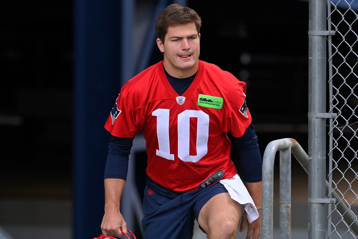 NFL News: Drake Maye Immersed in Boston Culture, Supports Bruins at ...