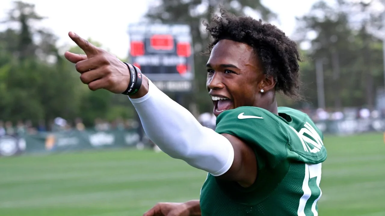 NFL News: New York Jets' Garrett Wilson Poised for $1,400 Yard Breakout ...