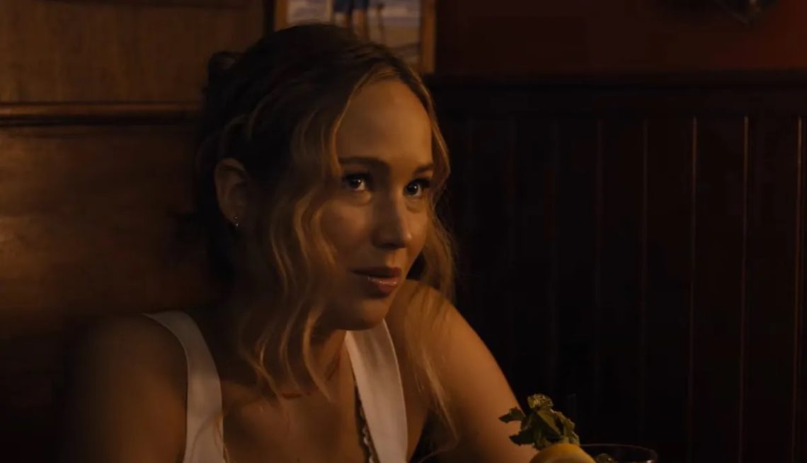 How Jennifer Lawrence's Unscripted Scene with Robert De Niro in 'Silver ...