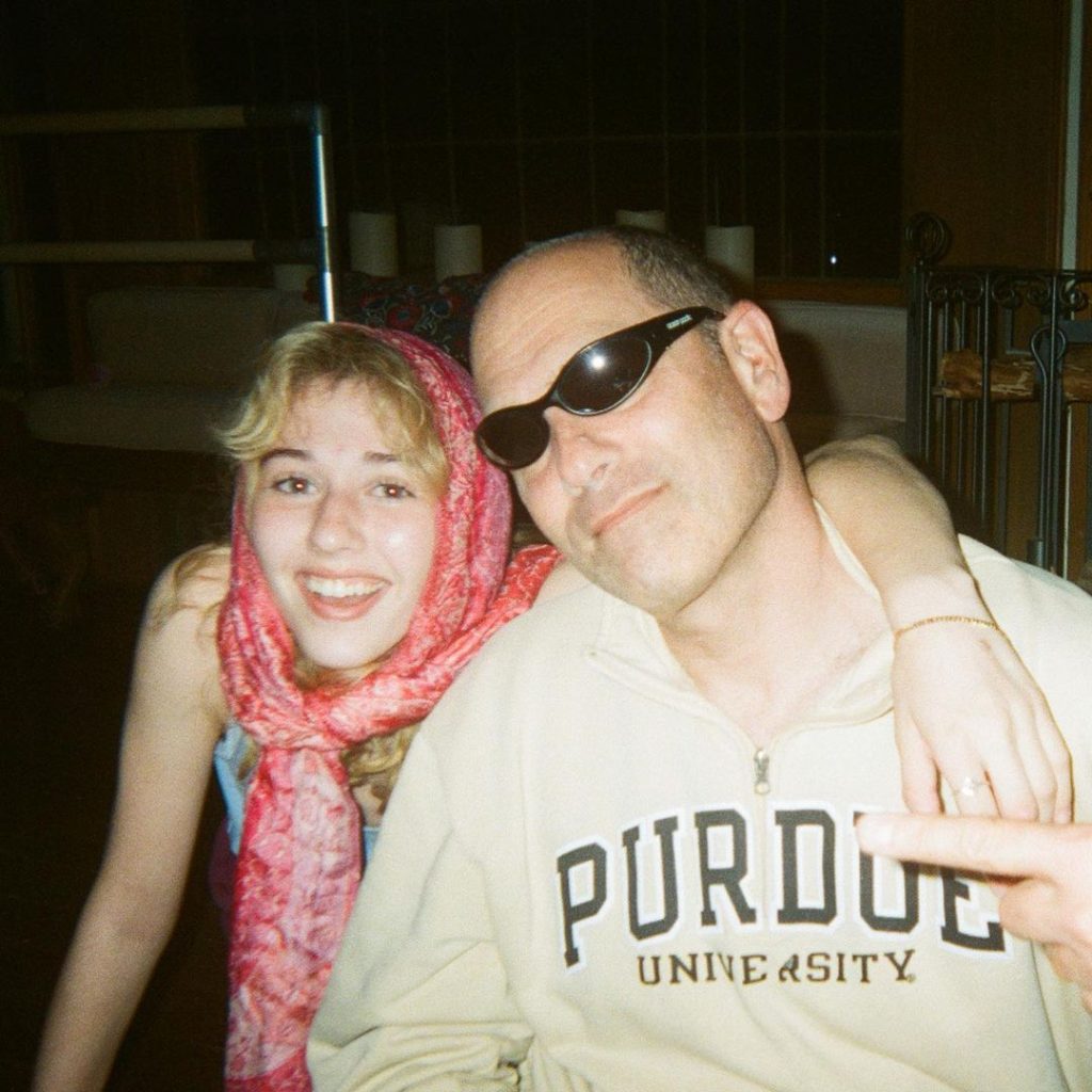 Caroline Konstnar's Biography - Age, Husband, Controversy