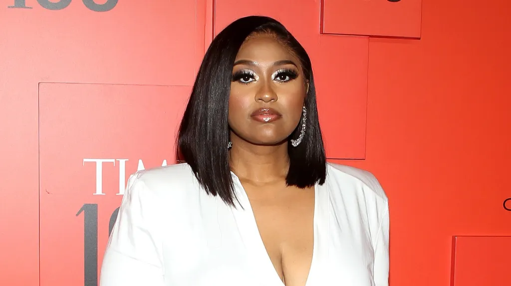 Who is Jazmine Sullivan? Age, Education, Career & Net Worth
