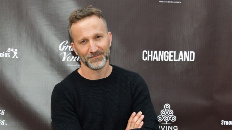 Breckin Meyer's Age, Bio, Career, Partner, Net Worth